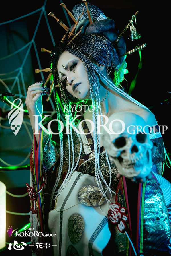 20303 | 京都祇園の花魁体験専門店「心-花雫-」